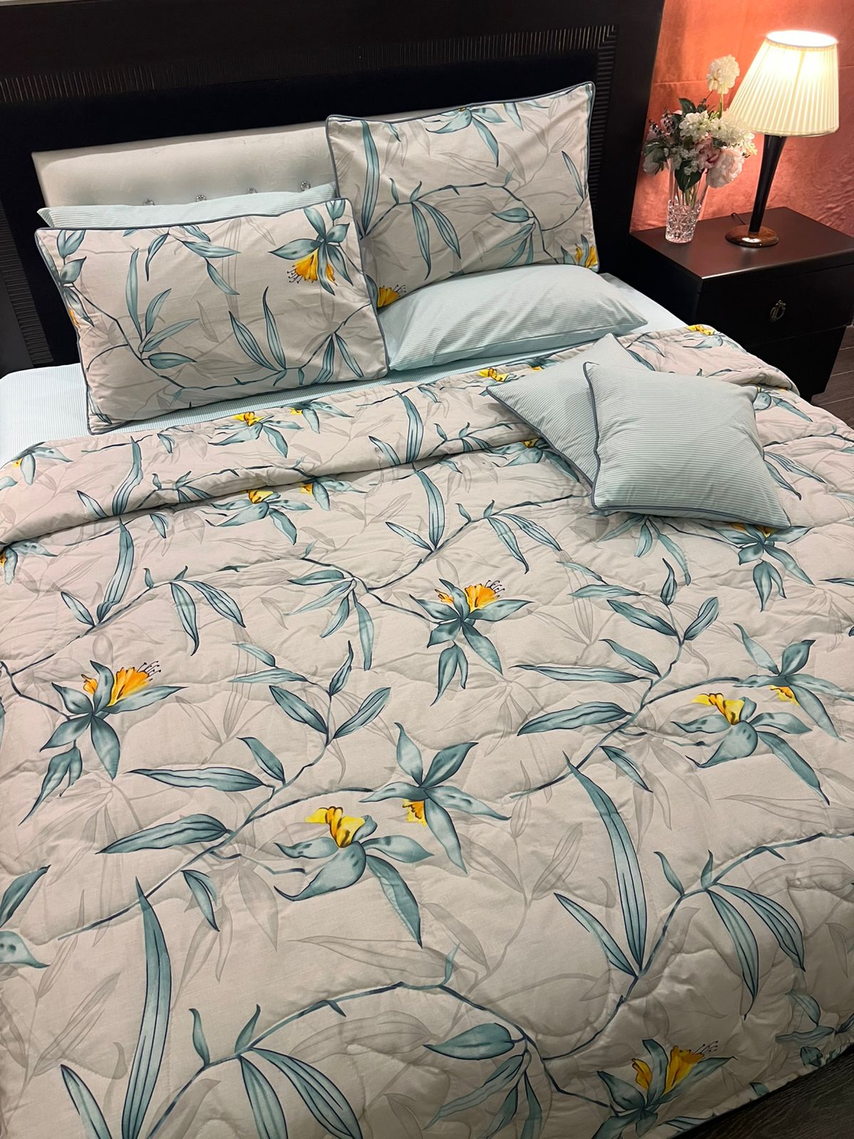 IV632 Cotton Comforter Set - Light Filling – Ivy Fabrics